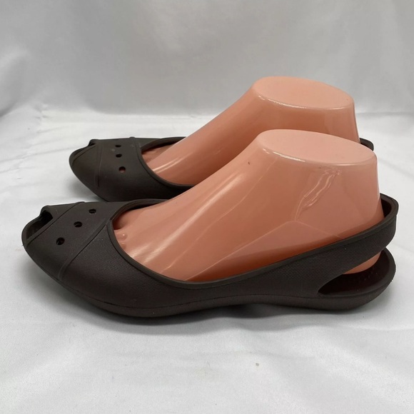 CROCS | Shoes | Crocs Lady Womens 1 Espresso Brown Peep Toe Sling Back ...